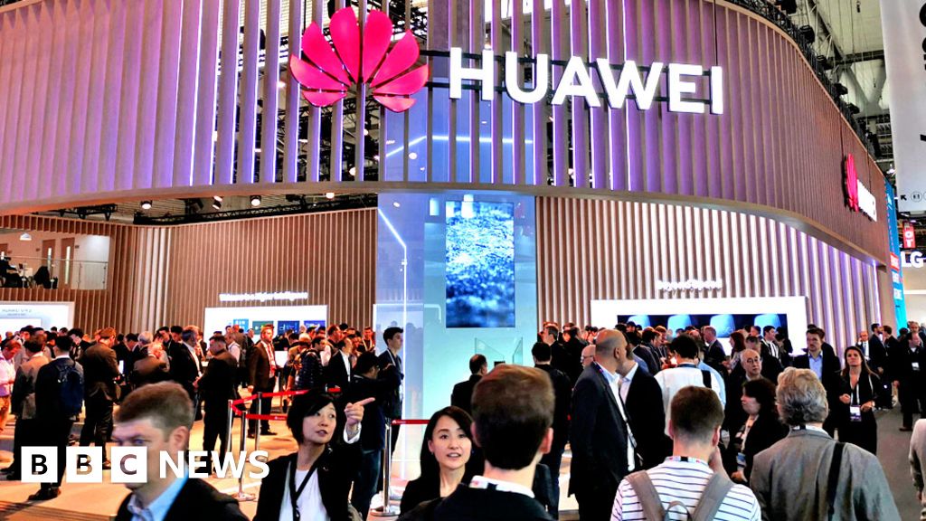 News Daily: Huawei restrictions and teenagers 'abandoned' to gangs News Daily: Huawei restrictions and teenagers 'abandoned' to gangs