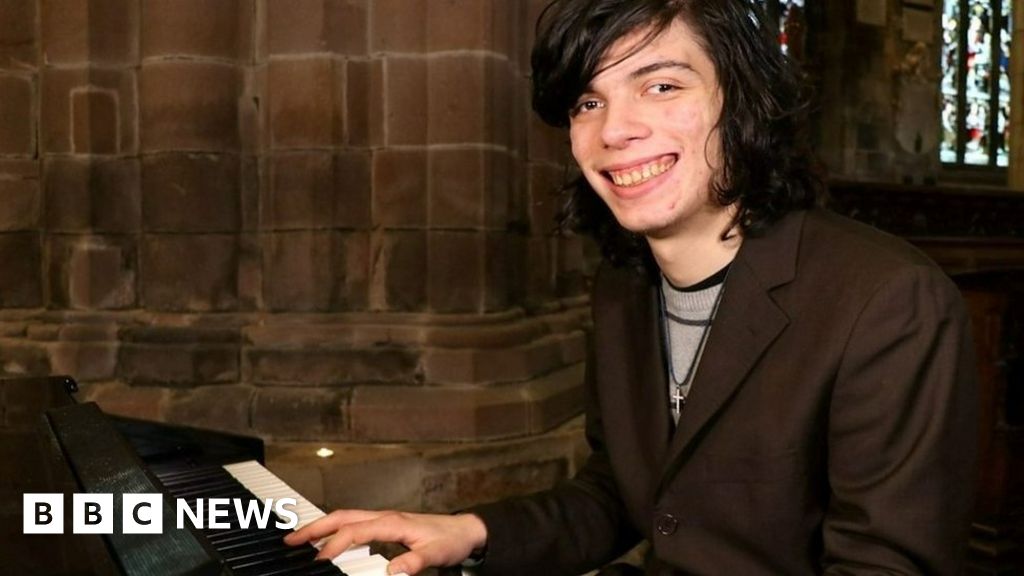 The blind, homeless pianist defying the odds