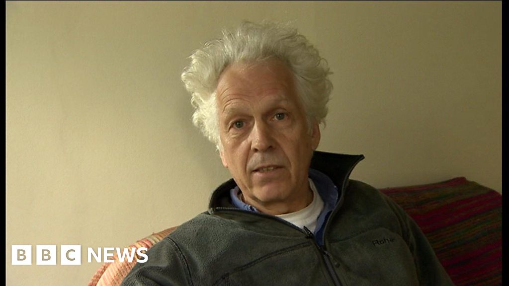 Shropshire father's worry over Harry Greaves missing in Peru - BBC News