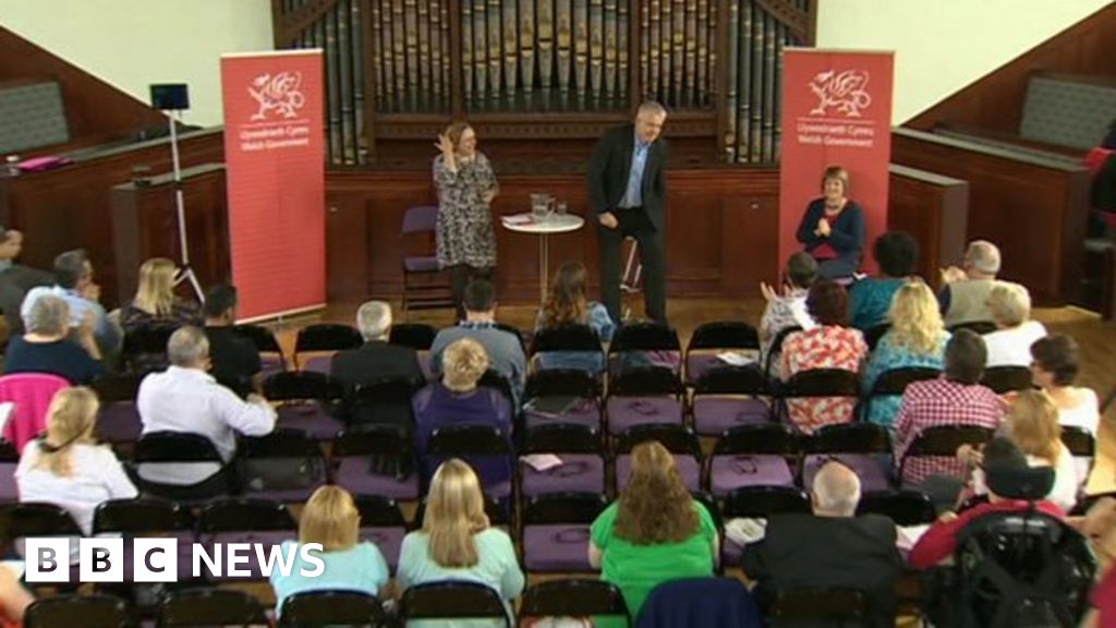 Welsh politicians host town hall meetings for public - BBC News