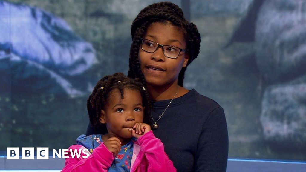 Single mothers 'hit hard by homelessness'