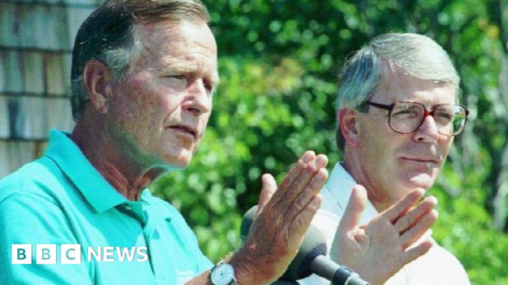 Revealed: The Bush-Major conversations - BBC News