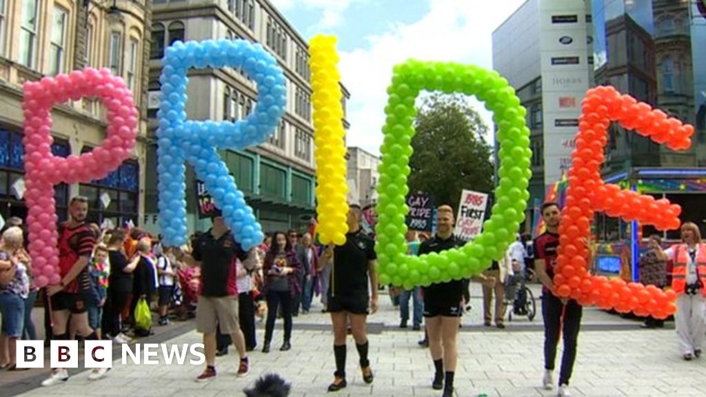 Pride Cymru: 1,000 in parade in Cardiff for event - BBC News