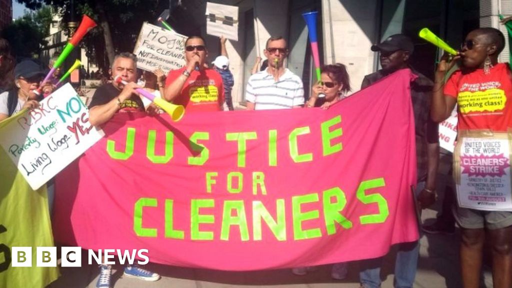Ministry of Justice cleaners strike over 'insufficient' pay