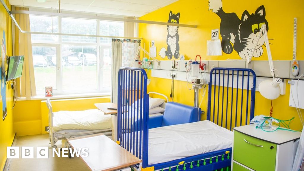 Withybush paediatric unit set to have hours temporarily cut - BBC News