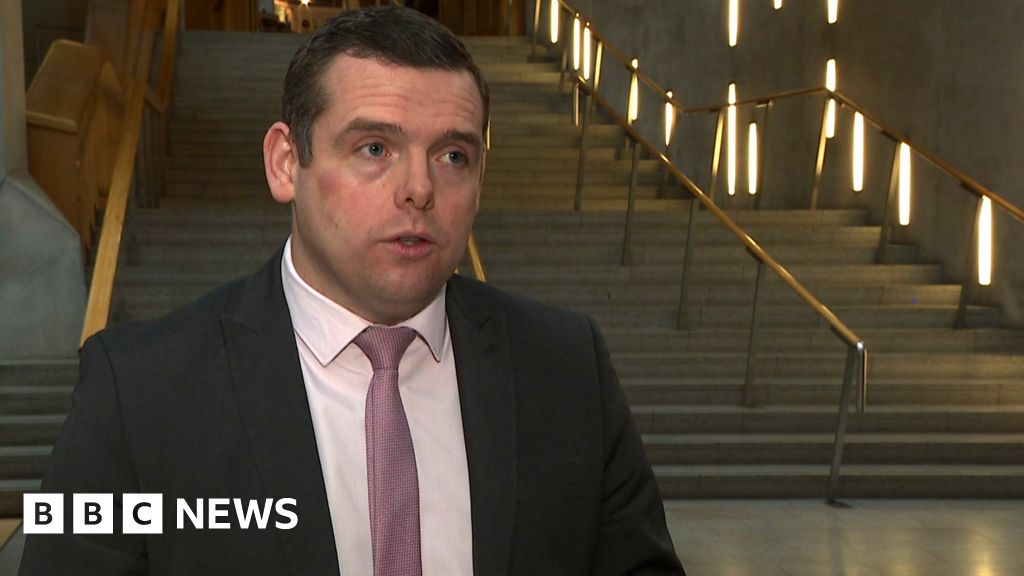 Douglas Ross: 'No one should continue in post if they mislead ...