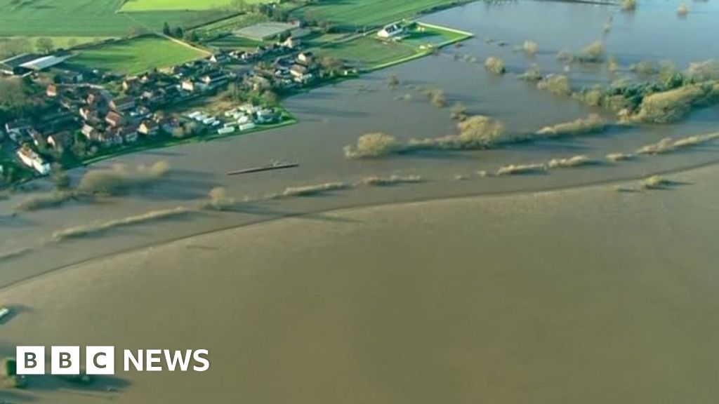 UK floods: The river once a few metres wide now spreads up to a mile ...