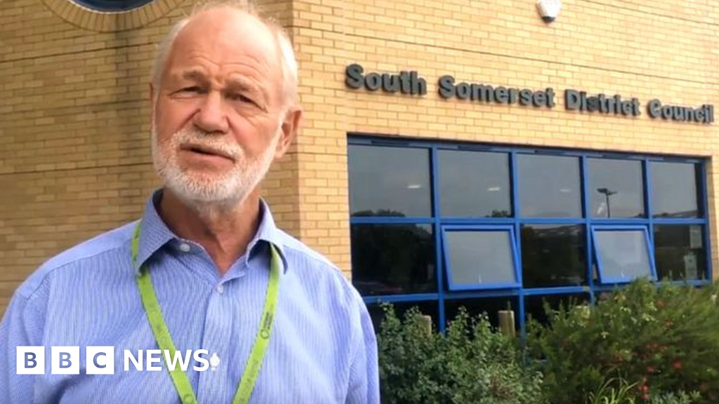 Ric Pallister: Indecent assault trial of former council leader starts ...