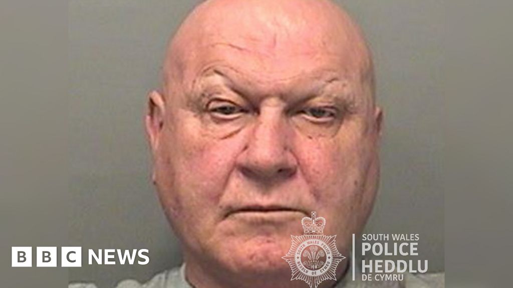 Colin Payne jailed for Mark Bloomfield pub row murder