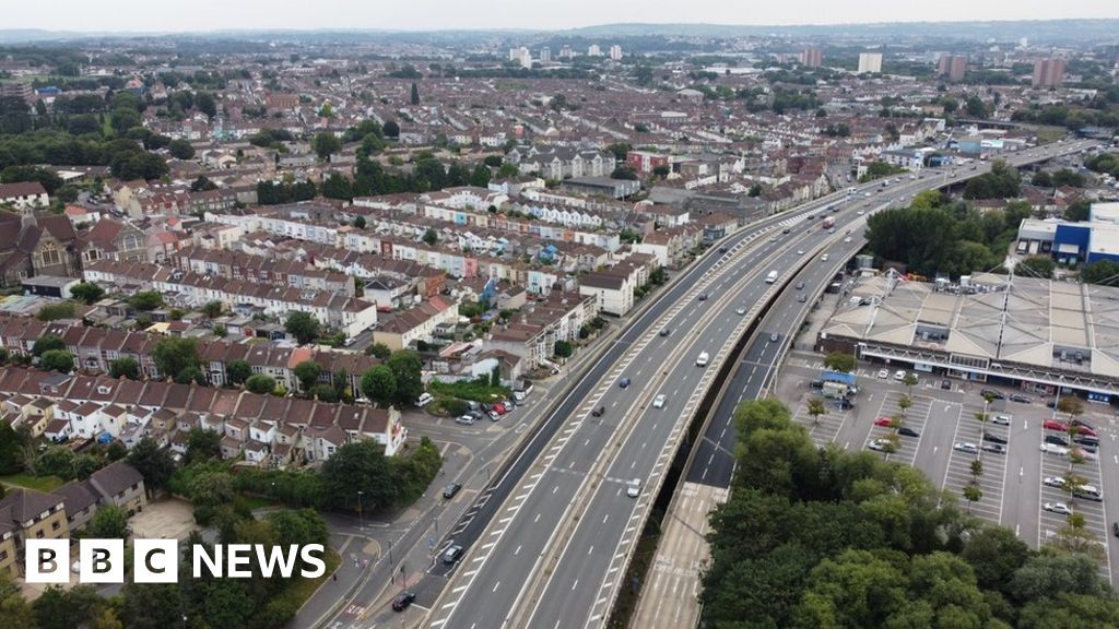 Men in deprived parts of Bristol die 10 years younger says report - BBC ...