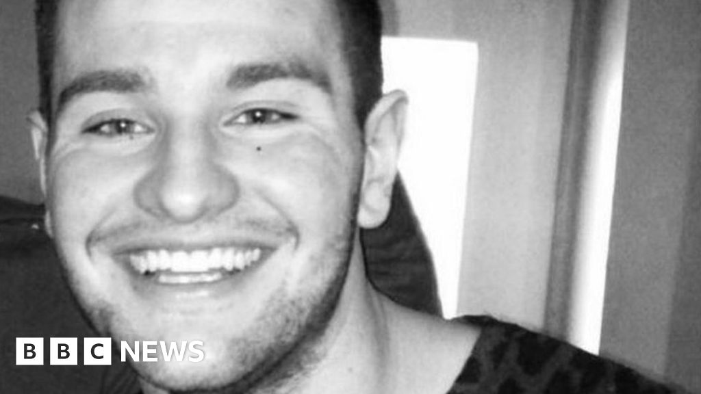Daniel Baird: Family tribute to man stabbed outside pub
