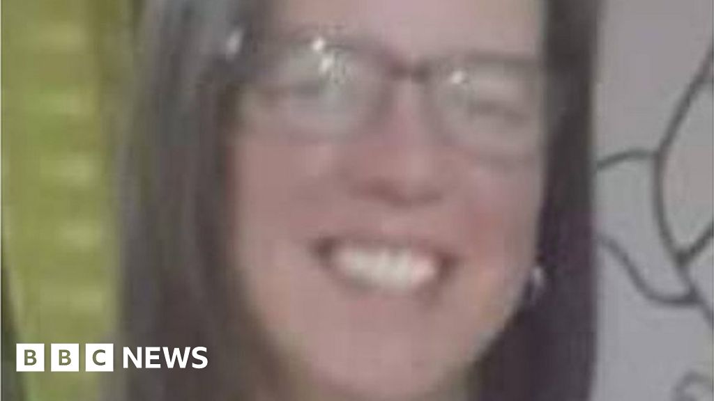 Search for missing Tracy Kearns follows murder arrest - BBC News