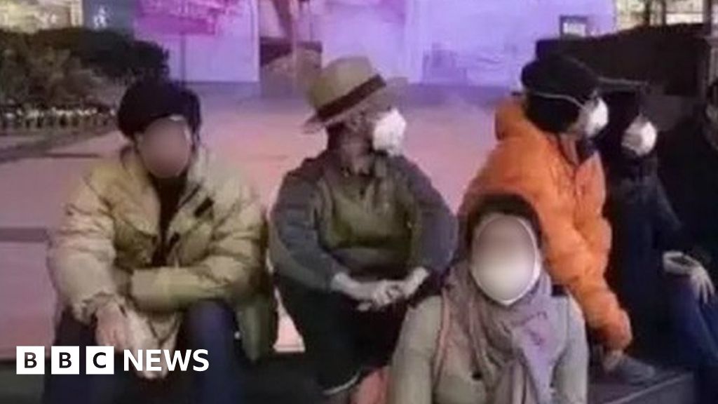 The artist protesters in a polluted city on edge - BBC News