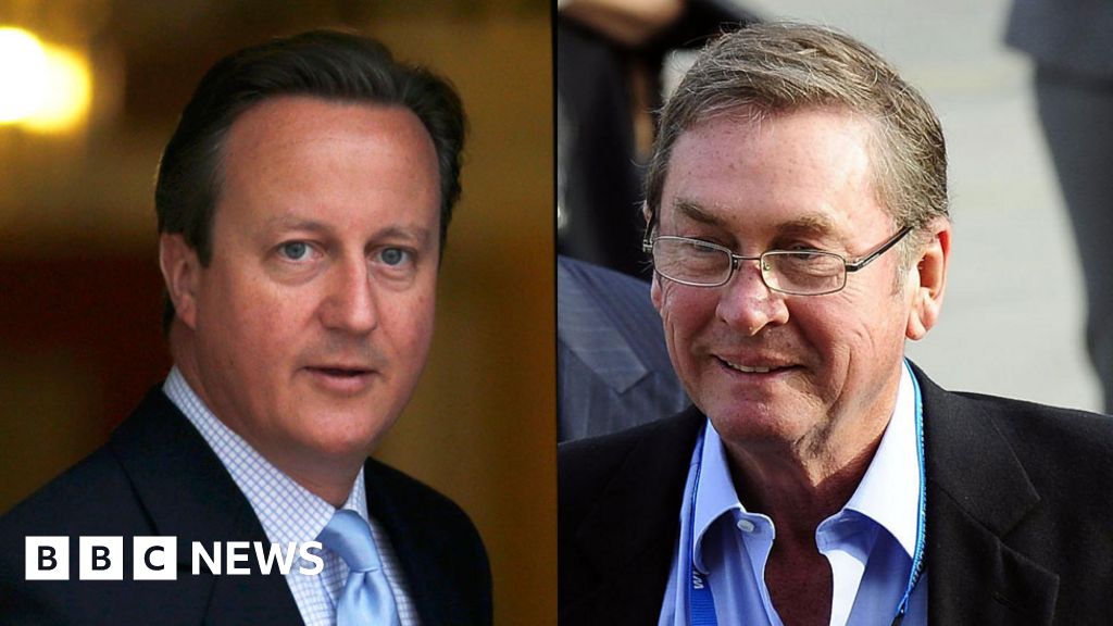 Lord Ashcroft 'not settling scores' with David Cameron book - BBC News