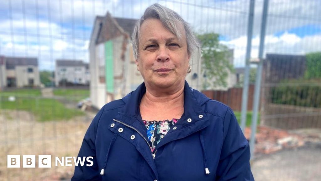 Kincaidston explosion: Community needs to know what caused blast - BBC News