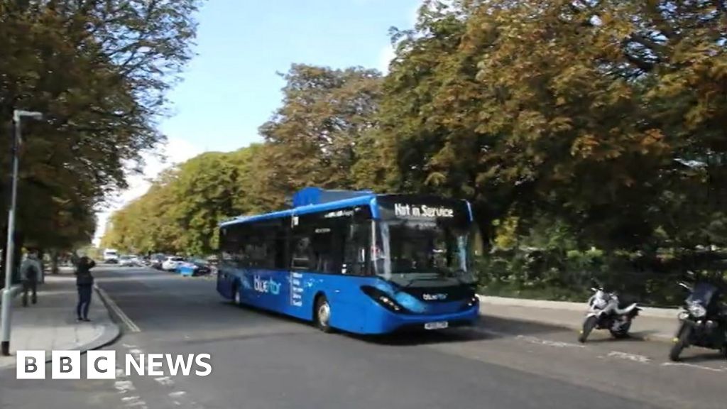 Part of Eastleigh bus improvement plan shelved - BBC News
