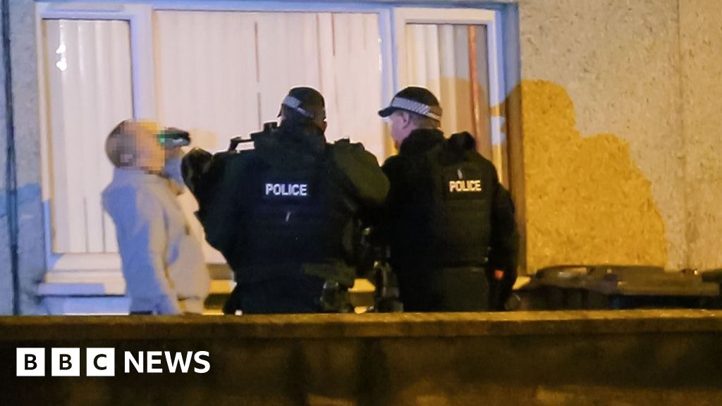 Belfast police raid: Witness describes dramatic arrest operation after ...