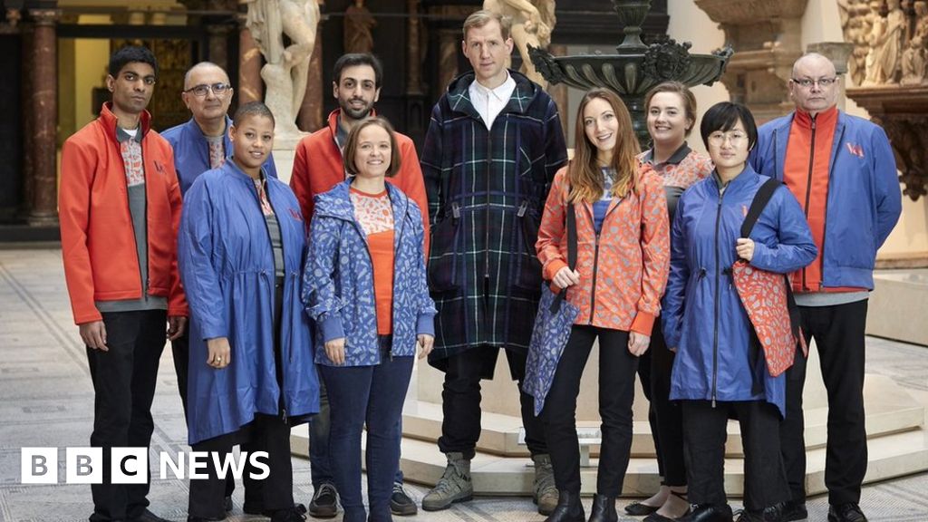 V&A: Designer defends new museum uniform