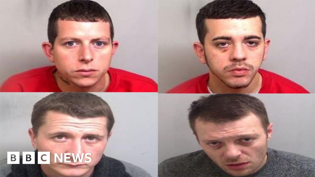 Gang left DNA evidence on pasty in stolen vehicle - BBC News