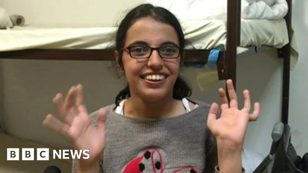 Refugee Syrian Girl So Happy At Days Of Our Lives Tribute Bbc News