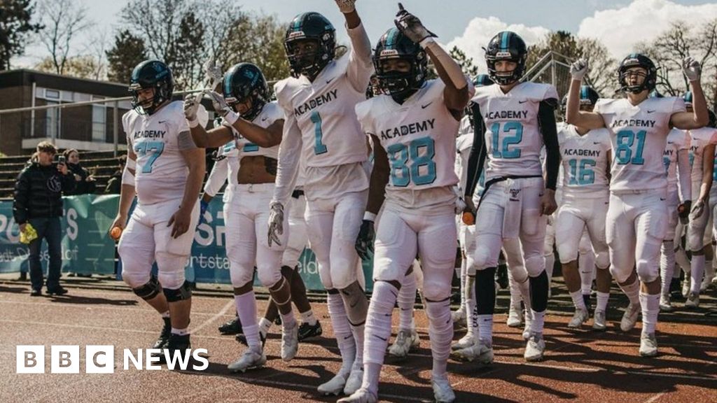 NFL academy to move operations to Loughborough - BBC News