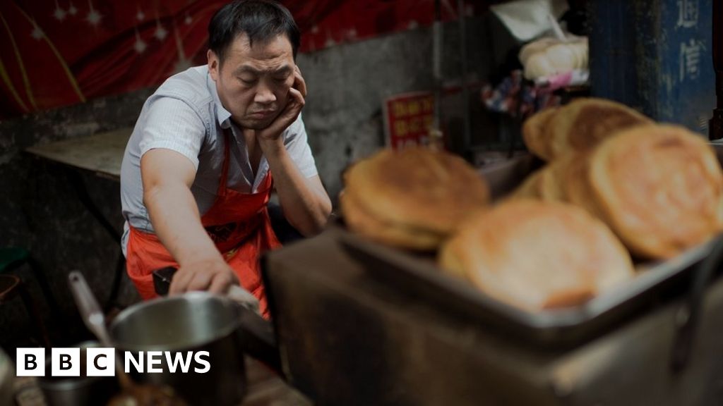 China plenum: Looking for clues on China's economy - BBC News