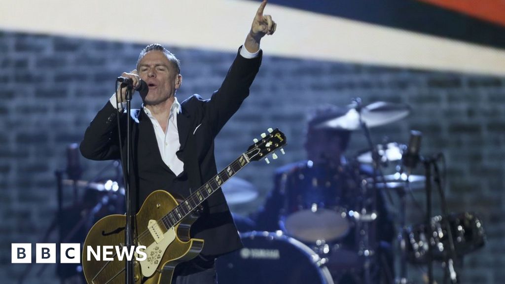 Bryan Adams helps raise £10,000 for cancer girl's treatment fund - BBC News