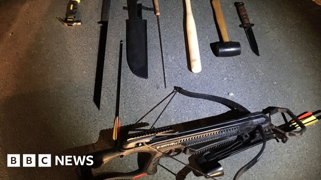 Essex Police find 'crazy' weapon arsenal in stopped car - BBC News