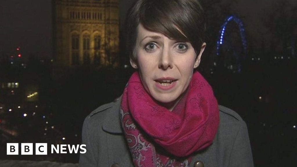 Elliw Gwawr: 'It wasn't just a brush of the hand' - BBC News