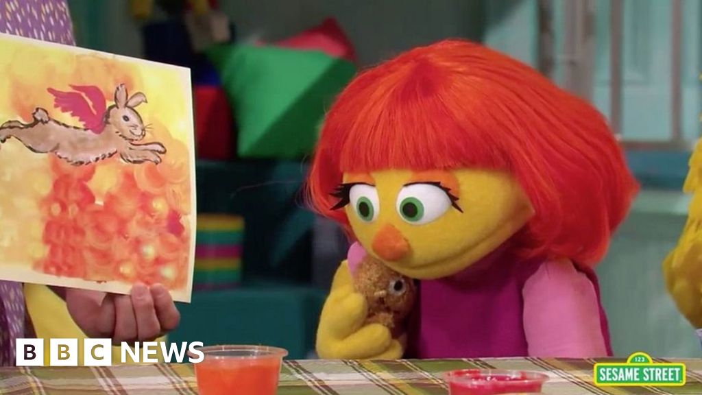 Meet Sesame Street's first autistic character, Julia - BBC News