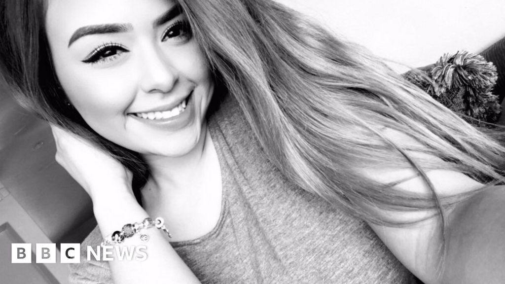 Apple checking 'exploding' iPhone video - BBC News