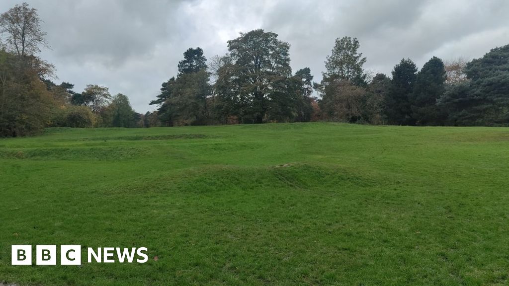 Bike 'pump track' plan for Harrogate Valley Gardens - BBC News