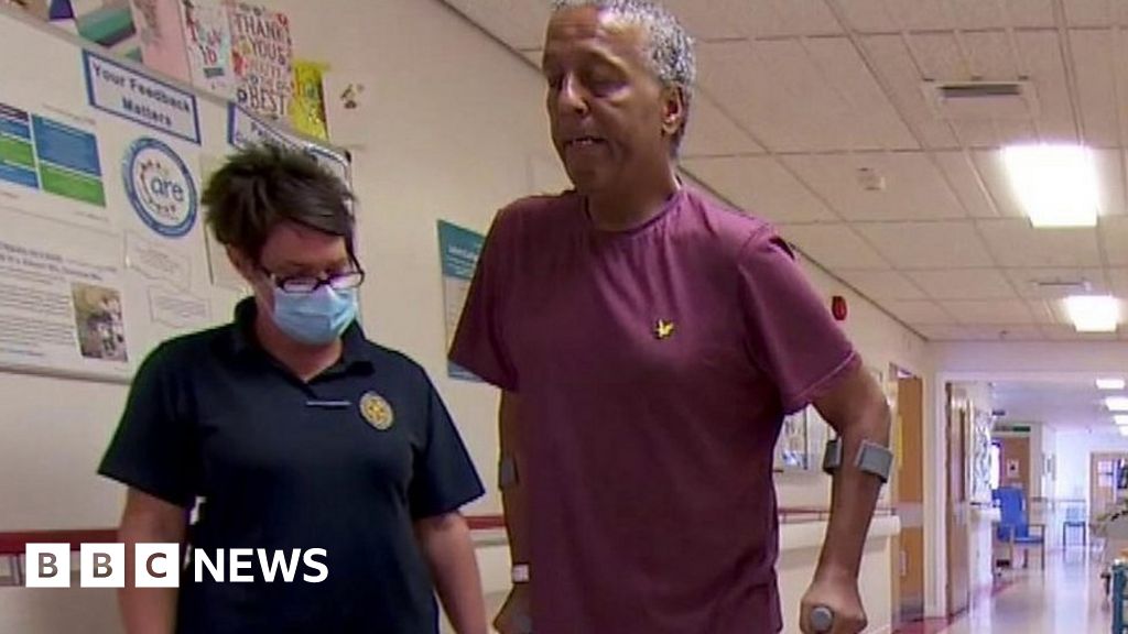 Coronavirus: Nelson hospital helping Covid-19 patients - BBC News
