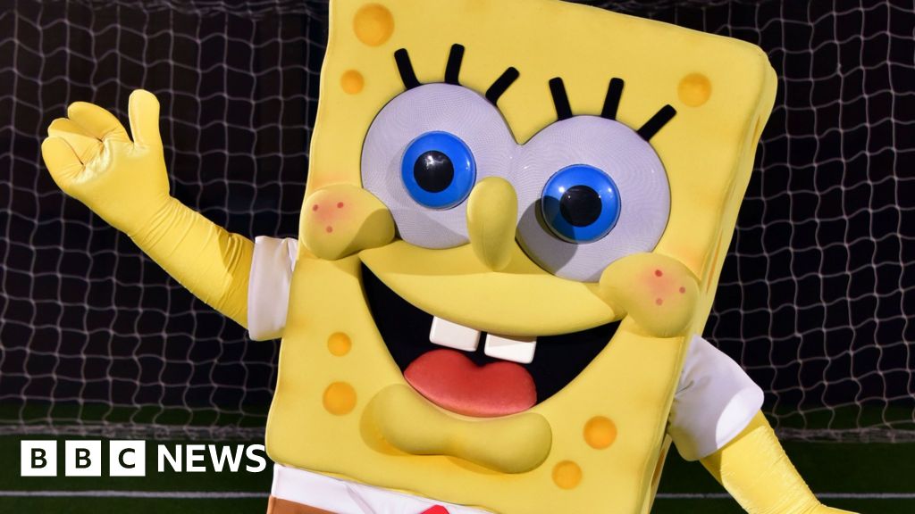 Why 'SpongeBob' trousers furore is troubling Iran - BBC News