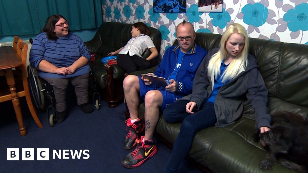 In the mind: Growing up with 'not a normal dad' - BBC News