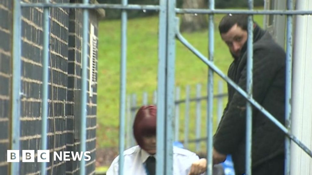 Laura Stuart death: Man guilty of ex-girlfriend's murder - BBC News