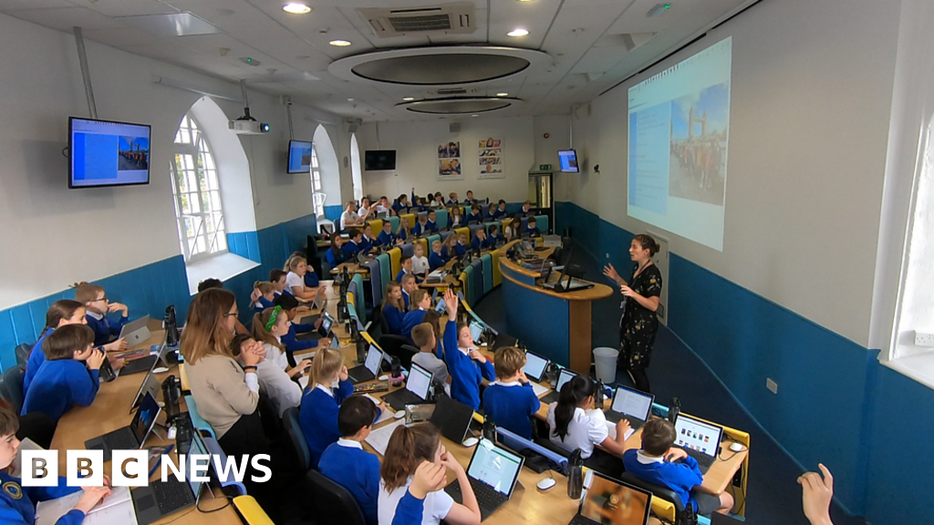 Take a look inside a 63-student classroom