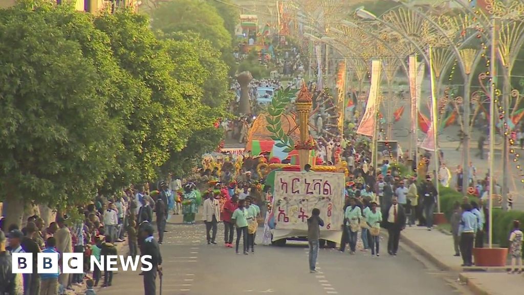 Eritrea celebrates 25 years of independence from Ethiopia - BBC News