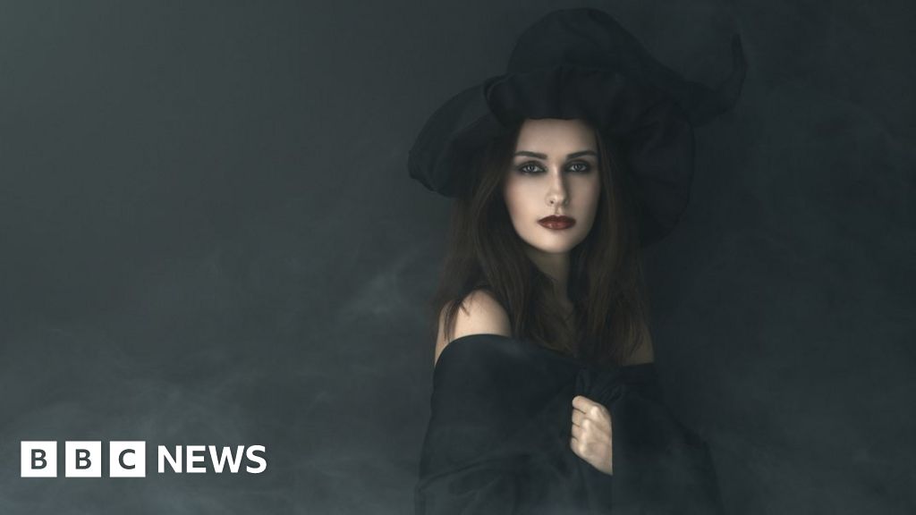 The real and bloody history behind the witches of Halloween - BBC News