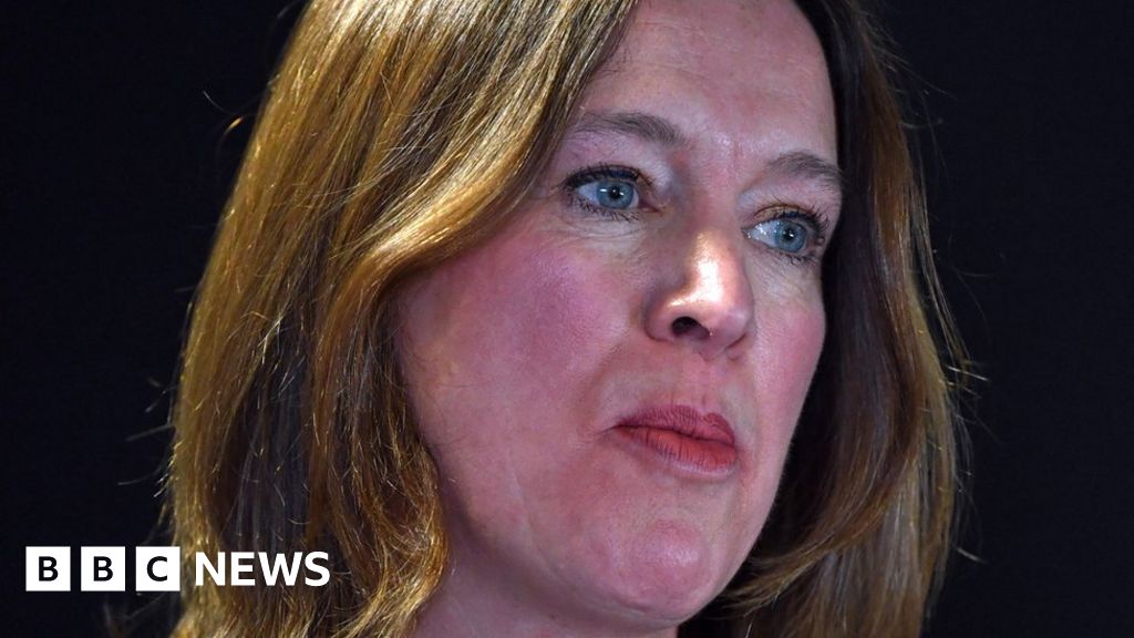 What on earth was Catherine Calderwood thinking? - BBC News