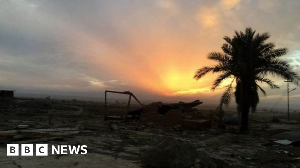 Iraq Nimrud: Inside ancient city reduced to rubble - BBC News