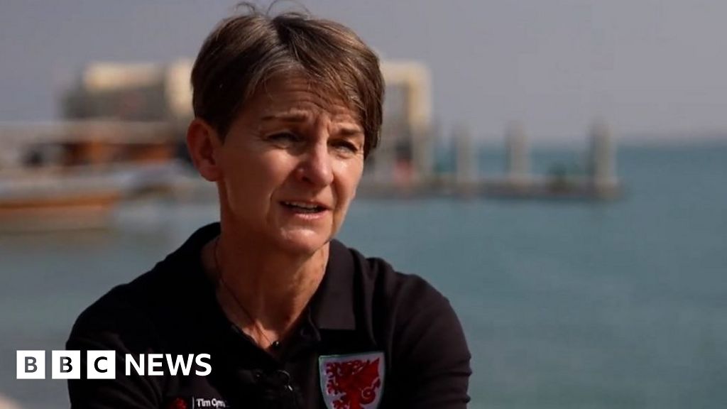 World Cup: Rainbow hat 'an important symbol' - ex-Wales captain - BBC News