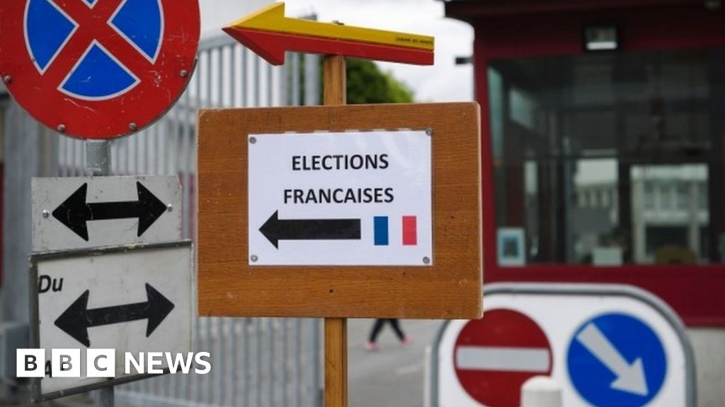 French elections: It's voting time - BBC News