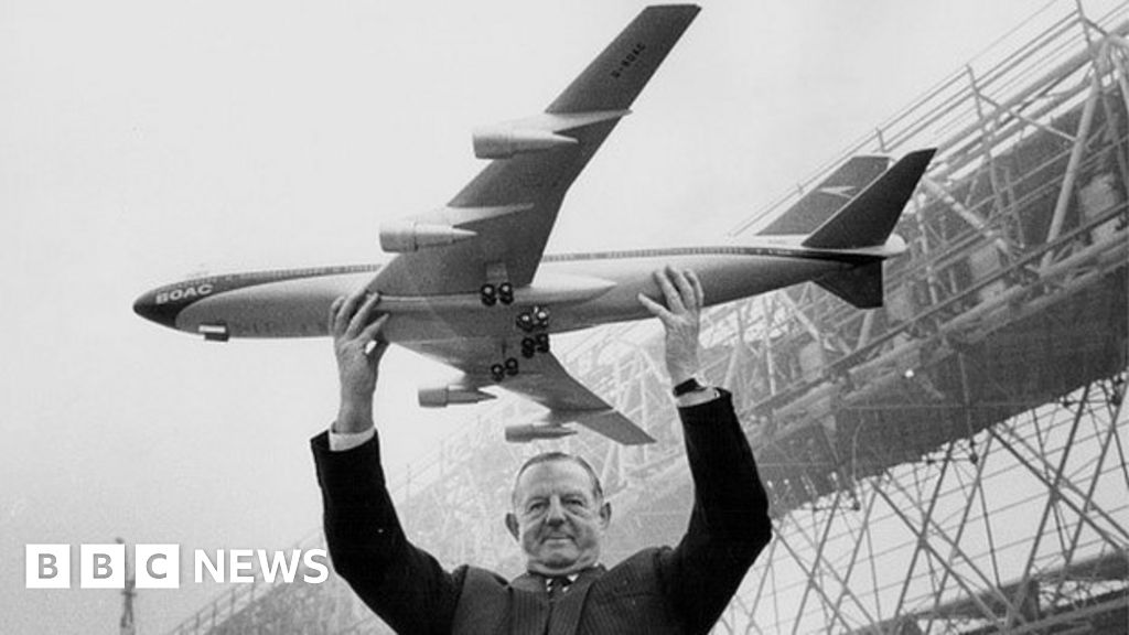 Grounded: The chequered history of UK airport expansion - BBC News