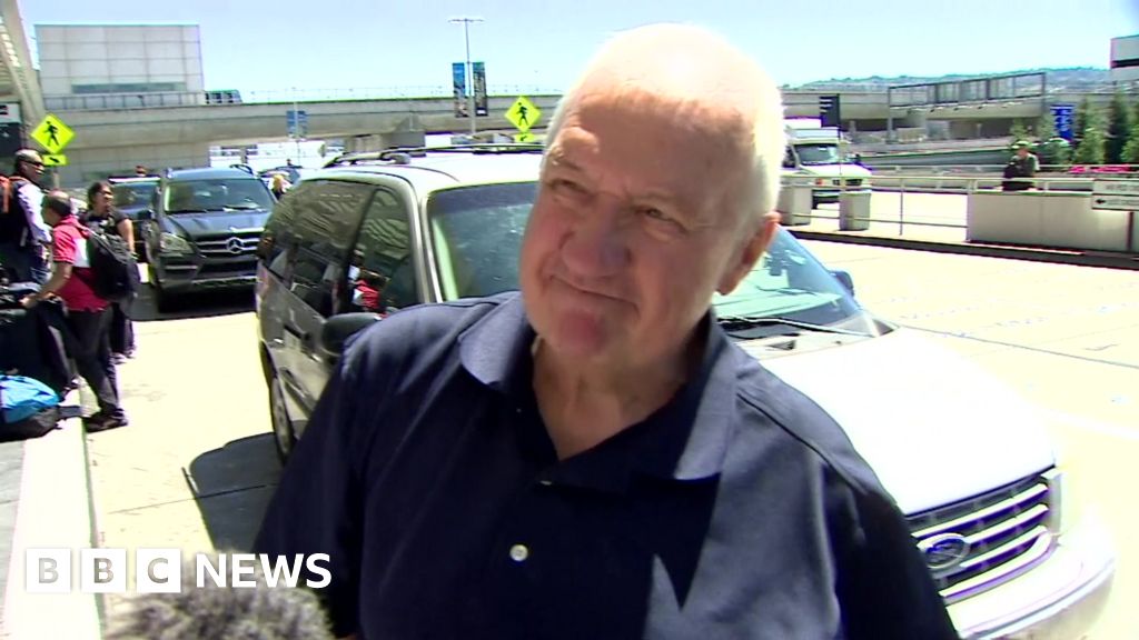 Hillsborough: David Duckenfield found at US airport - BBC News