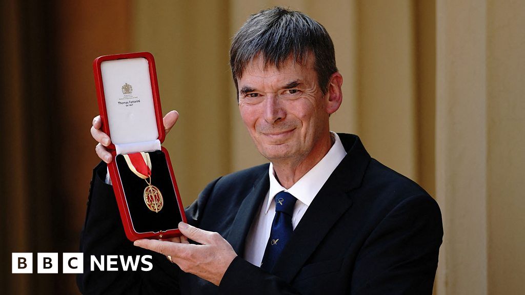 Arise, Sir Ian Rankin! Rebus author receives knighthood