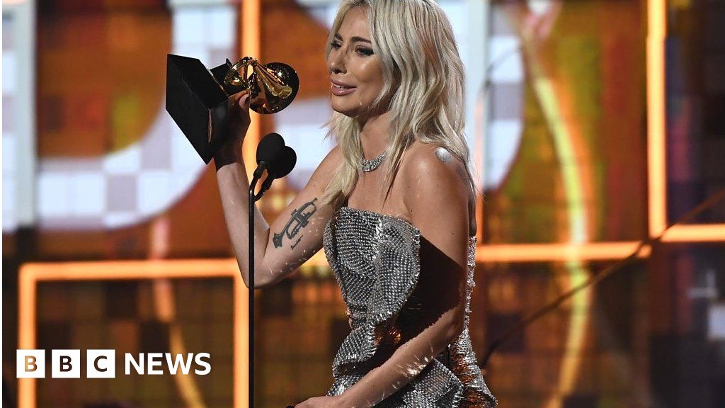 In pictures: Grammy winners and performances
