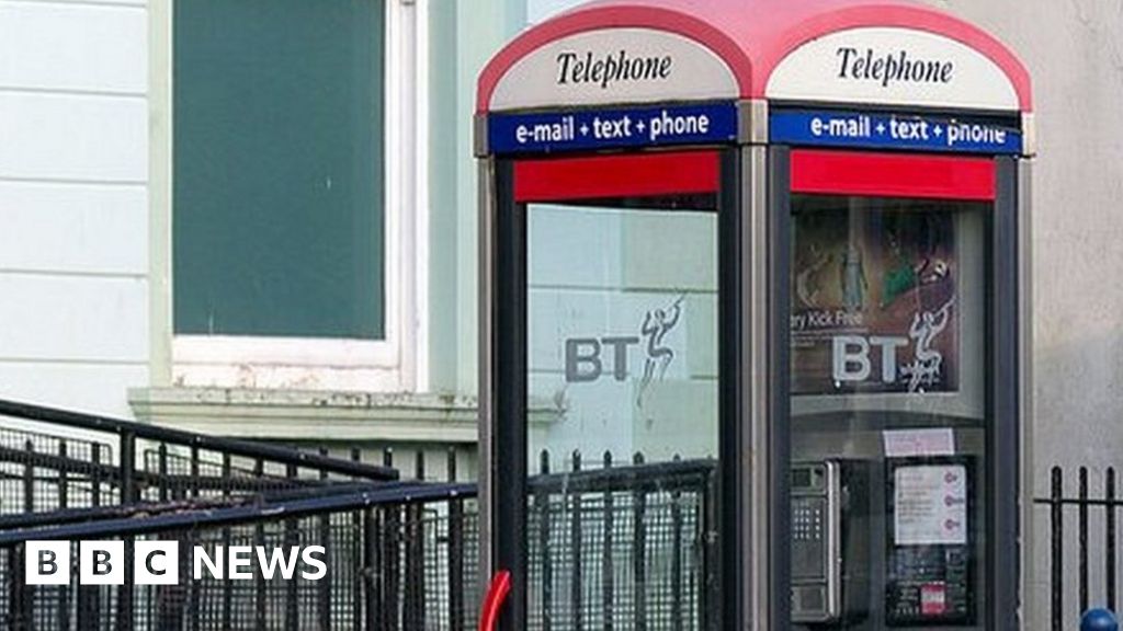 Phone boxes: New Ofcom rules to protect NI payphones - BBC News