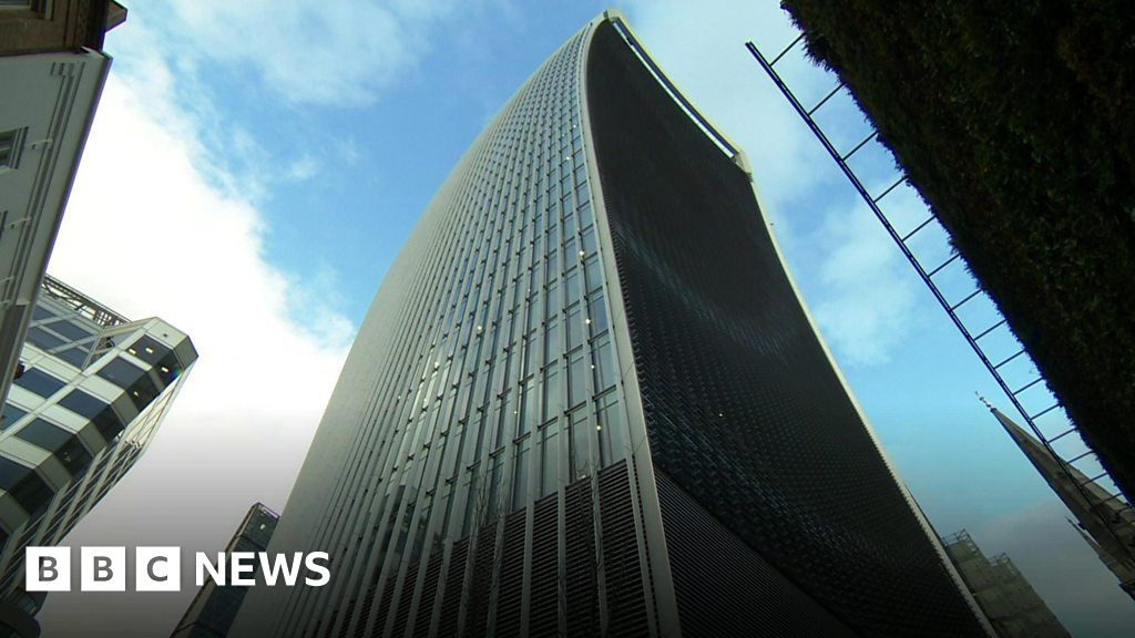 Are London's buildings making the city warmer? - BBC News