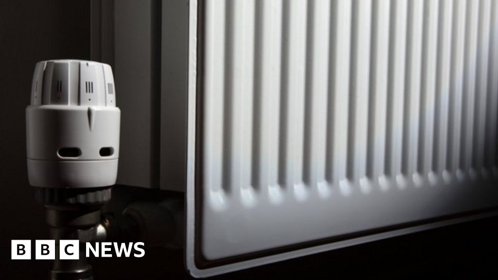 Community heating scheme for 700 households in Glasgow - BBC News